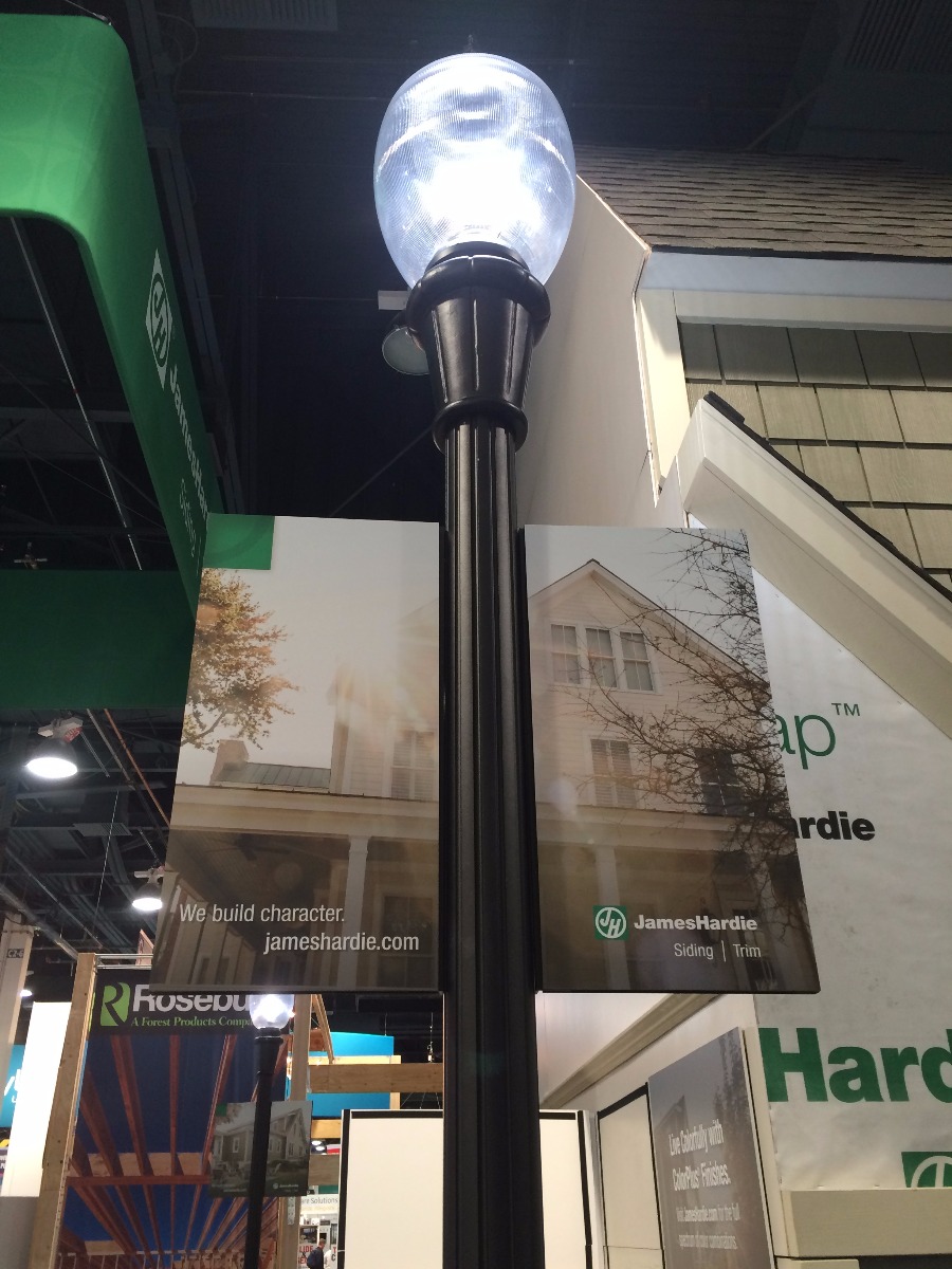 Decorative LED Street Light - Modern Style Outdoor Lighting